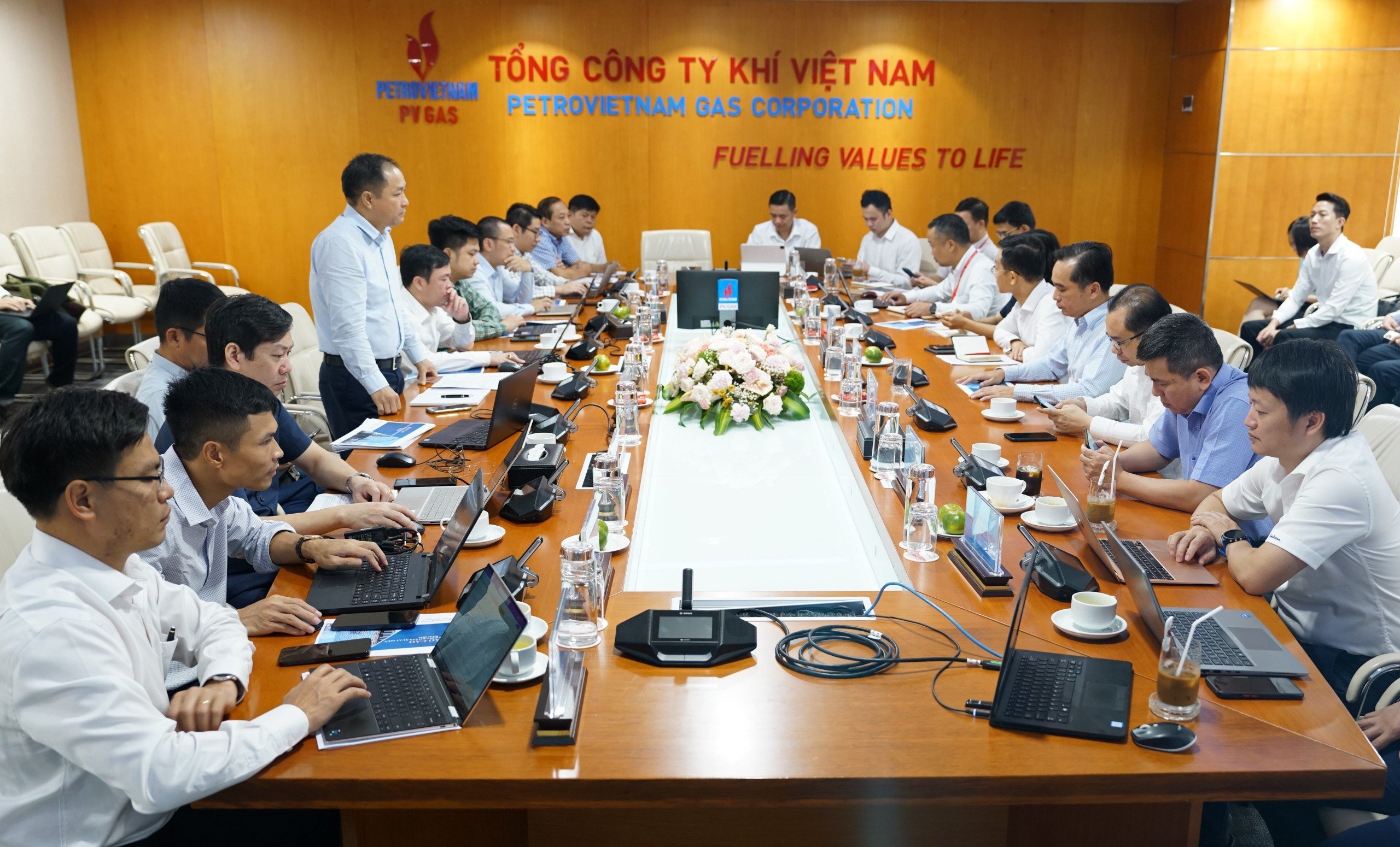 PV GAS làm việc với đoàn công tác của Bộ Công thương về việc cung cấp khí cho sản xuất điện ...