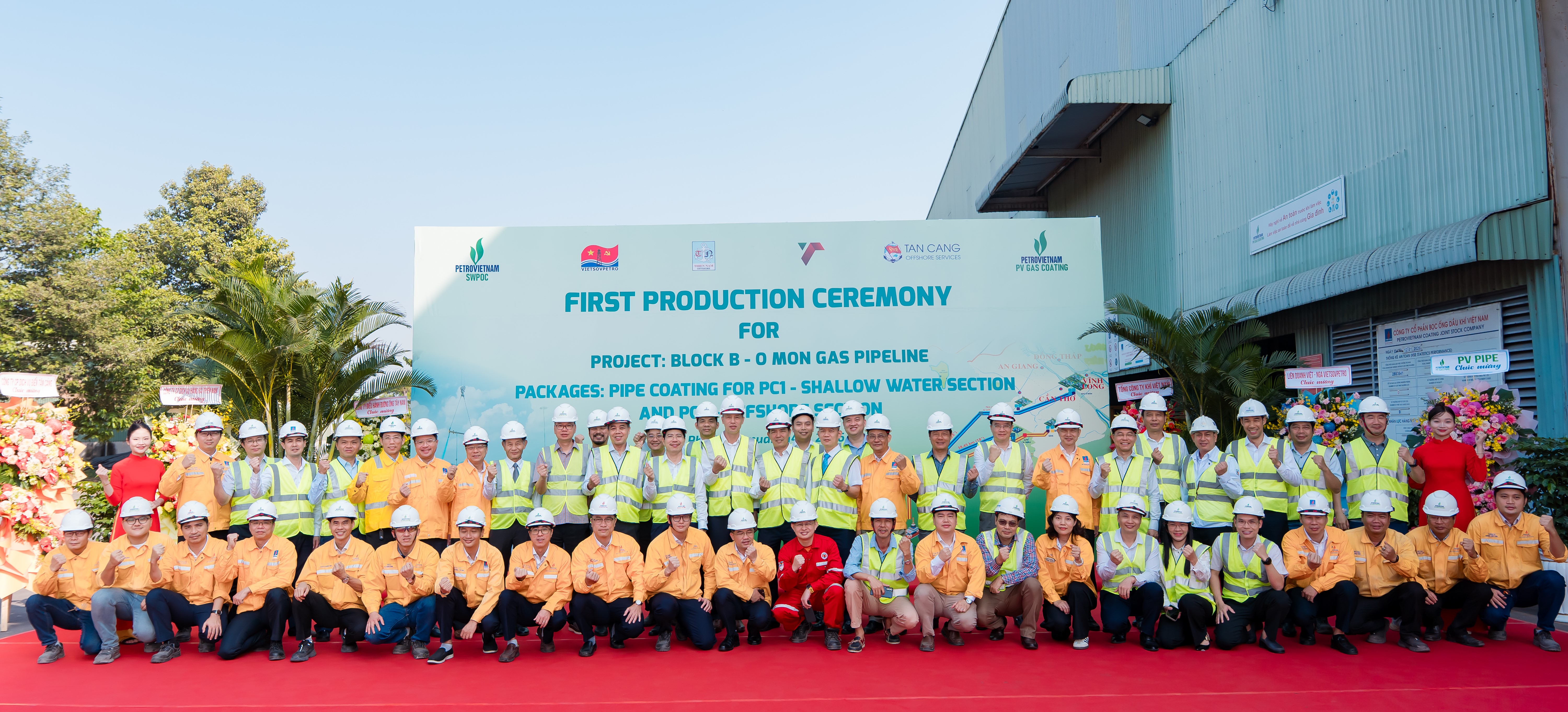 Khởi công Hợp đồng bọc ống PC1 và PC2 - Dự án đường ống dẫn khí Lô B ...